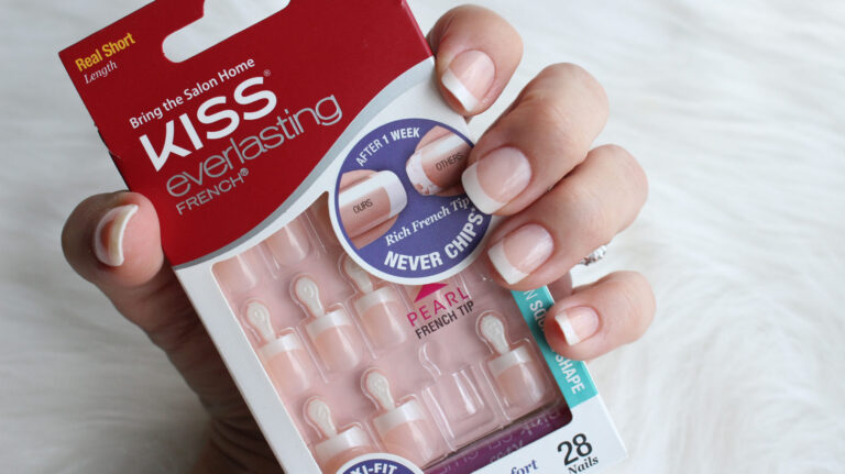 KISS French Nails im Test | 2022 Review - Heart to Breathe
